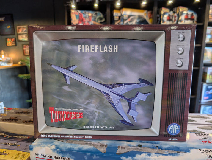 1/350 AIP - Fireflash (Thunderbirds) – SuperModels