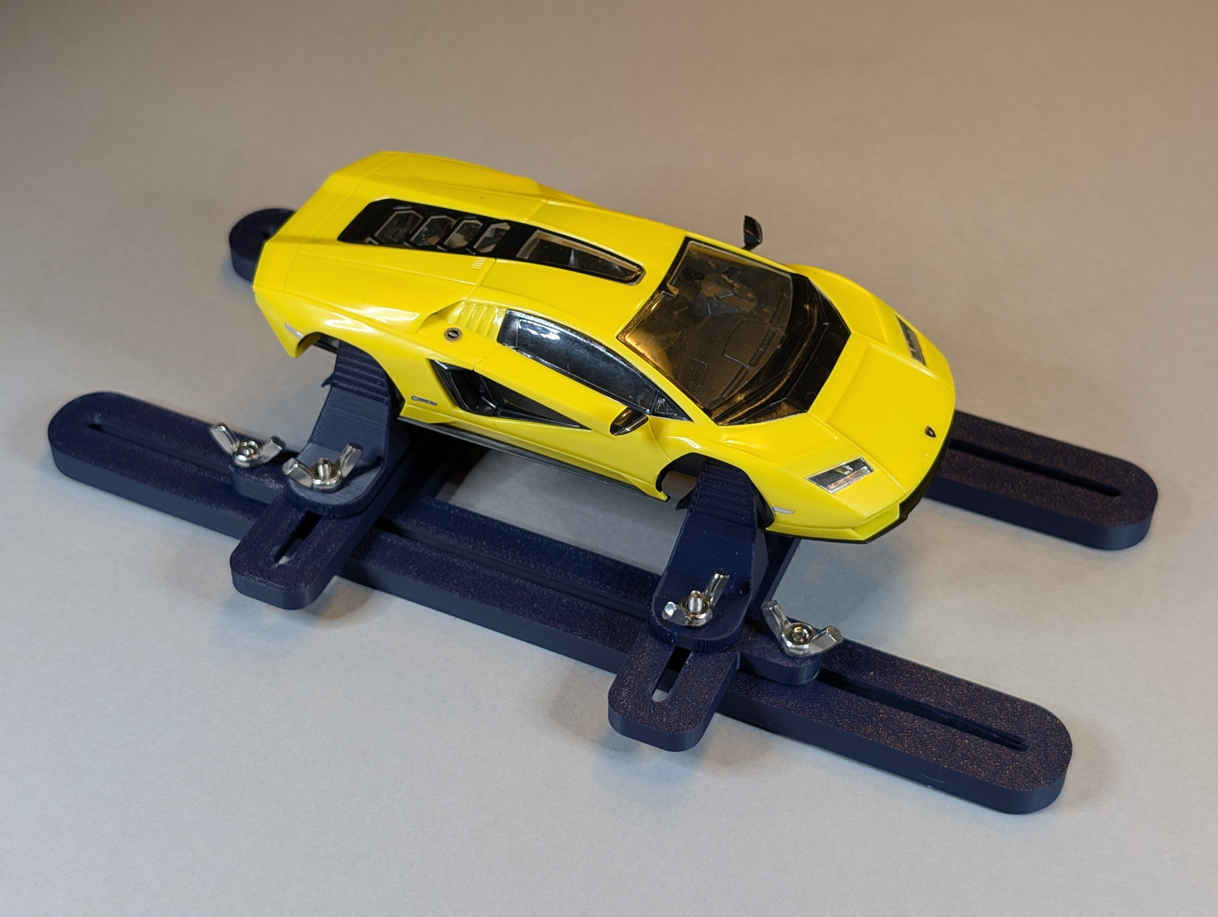Model Vehicle Berth / Building Cradle for scales up to 1/16 – SuperModels